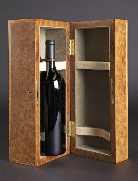 Display Box from Kent Parker – Brusso Hardware